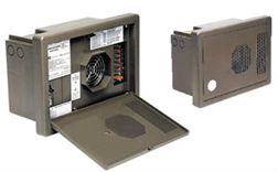 WFCO 8735 Power Center Converter/Charger AC/DC Distribution - Clancy ...